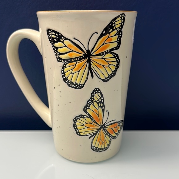 Spectrum Designz | Kitchen | Nwt Spectrum Designz Butterfly Tall Mug ...